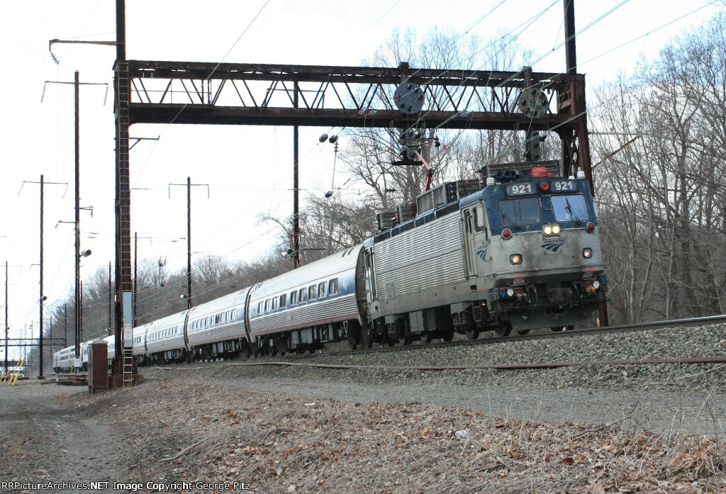 Amtrak train 98(28)